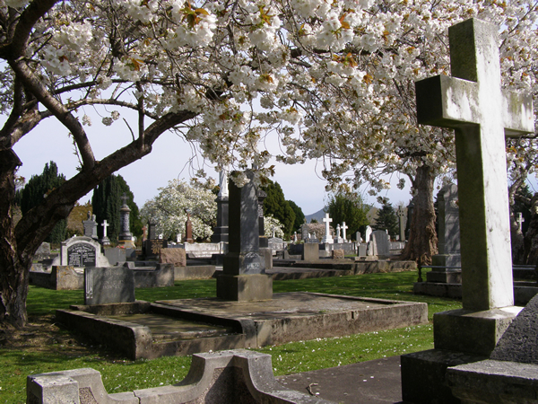 Southland Cemeteries | J Fraser & Sons
